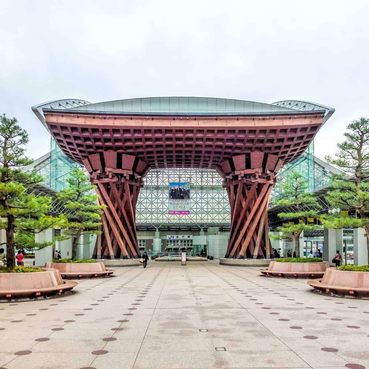 10 stunning Japanese castles that will transport you back in time