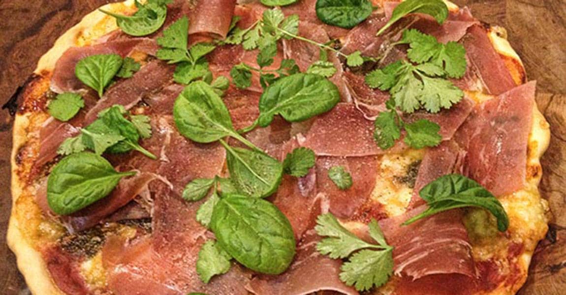 Delicious and Crispy Pizza Base Recipe