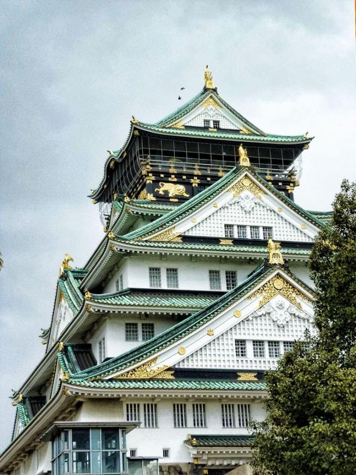 Osaka Castle - a Samurai past and stunning gardens