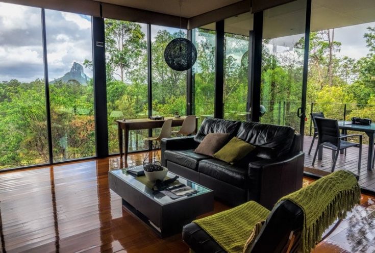 A Glass on Glasshouse review - relaxation in the Glass House Mountains