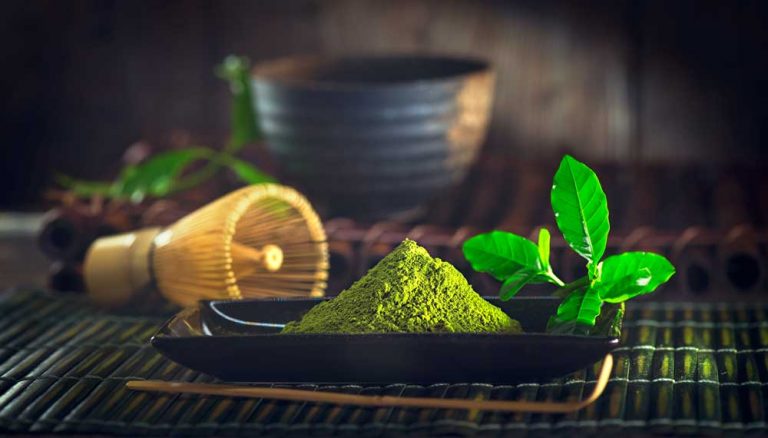 Experience the tea ceremony in Japan