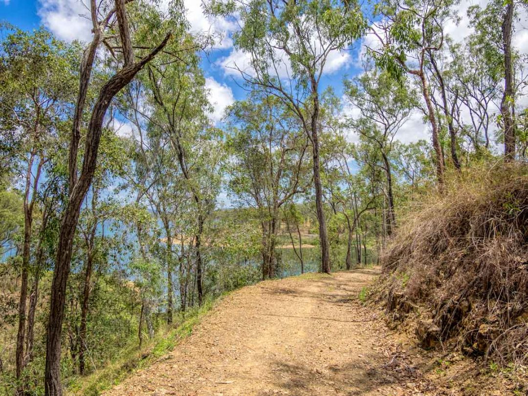 Lake Awoonga - outstanding natural beauty in Gladstone