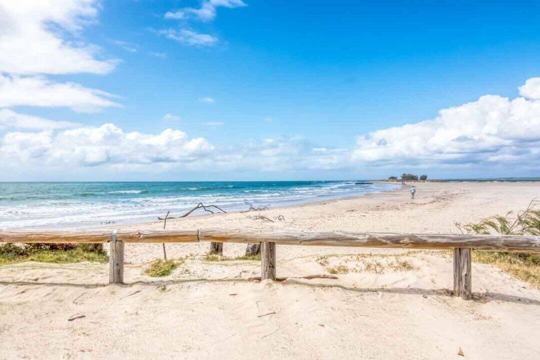 Discover beautiful Elliott Heads, Bundaberg